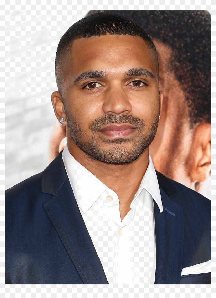 Tyler Lepley - Gentleman, HD Png Download - 1005x1341(#3917225) - PngFind